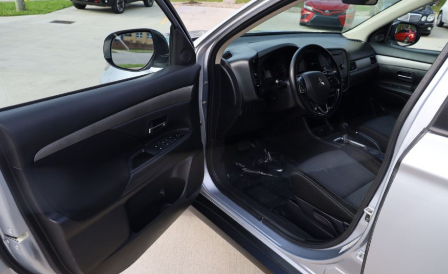 Used 2016 MITSUBISHI OUTLANDER for Sale in Frankfort, IN | AutoBSA